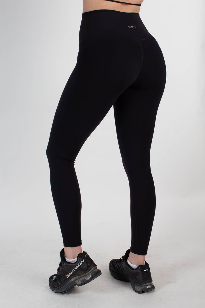 FLOW ACTIVE BRAND / Ropa deportiva, moderna y cómoda